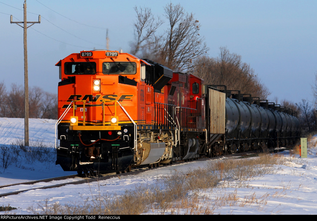 BNSF 8789